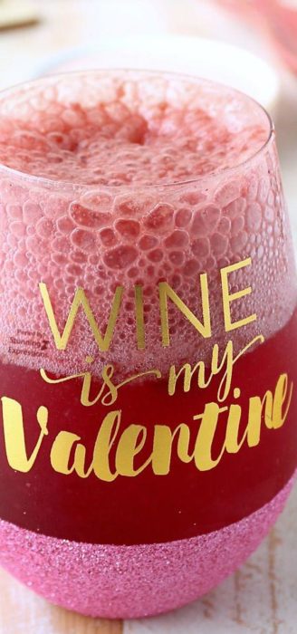 Raspberry Sorbet Rosé Float – Stunning Expressions